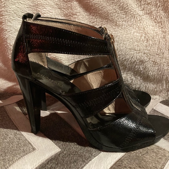 MICHAEL Michael Kors | Shoes | Black Michael Kors Heels | Poshmark